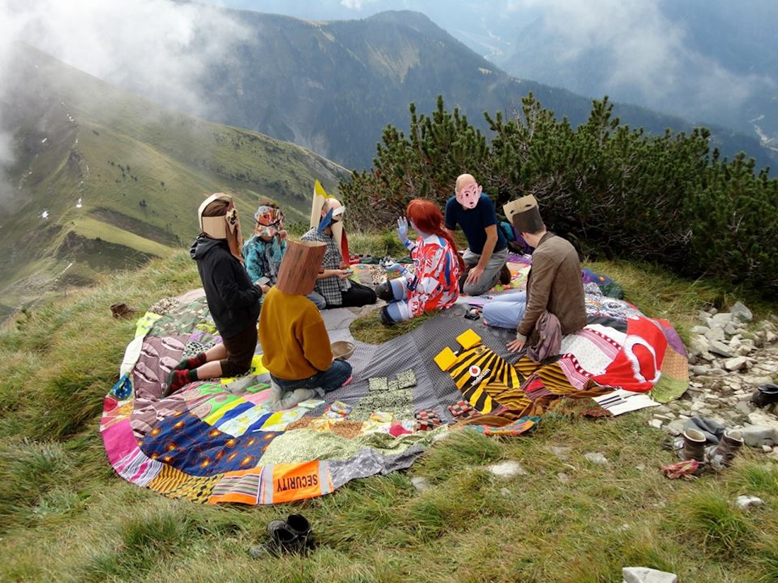 Melanie meets Johannes Paul Raether - Mister Motley