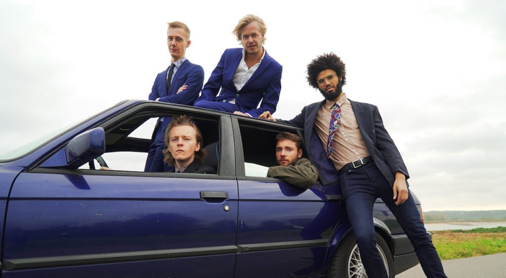 Mister Motley - Het magazine dat kunst en leven aan elkaar knoopt